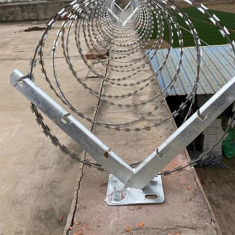 CLEARVU Fence Y-Arm on Wall